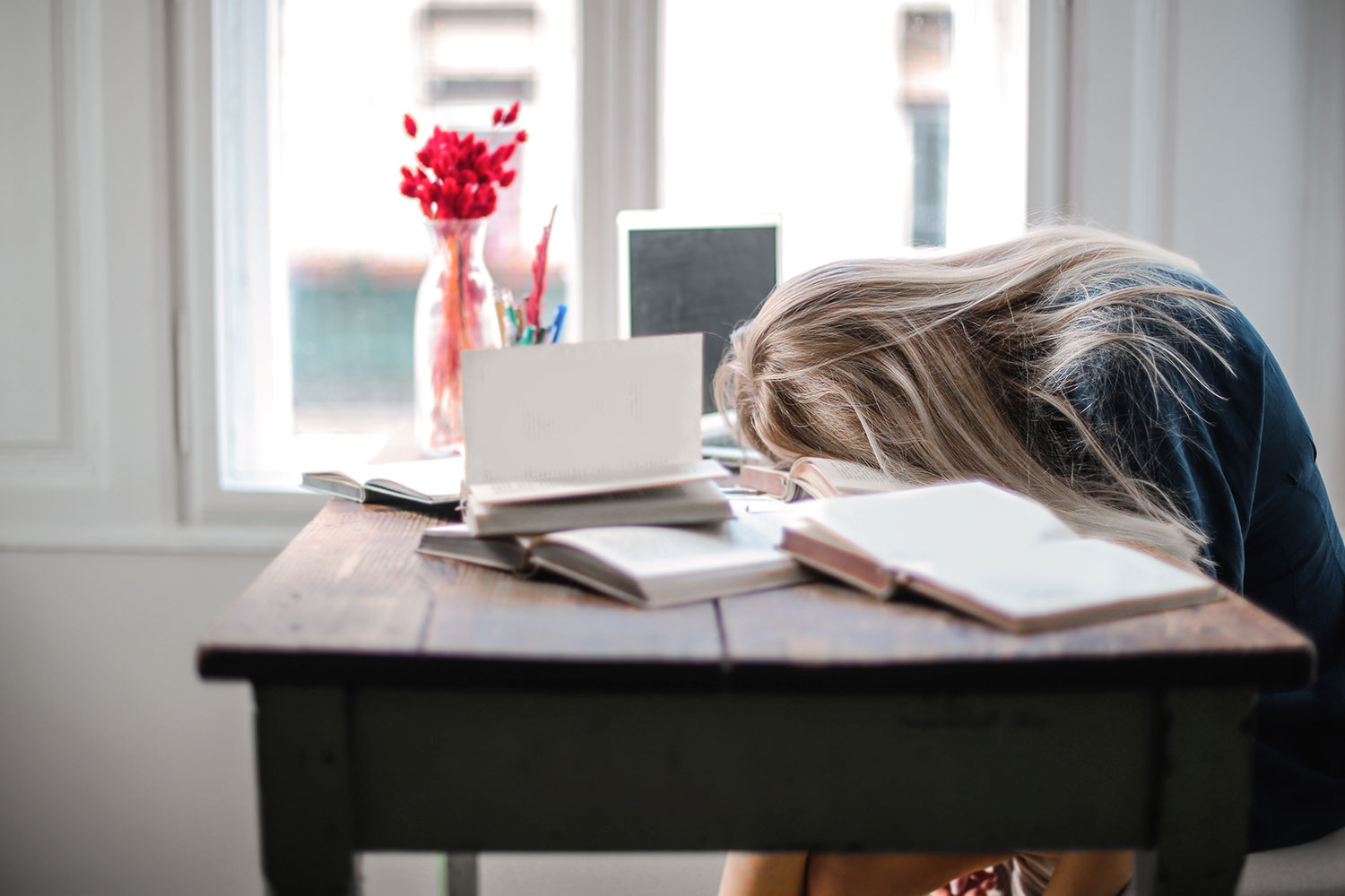 8 Ways to tackle student burnout | Unite Students